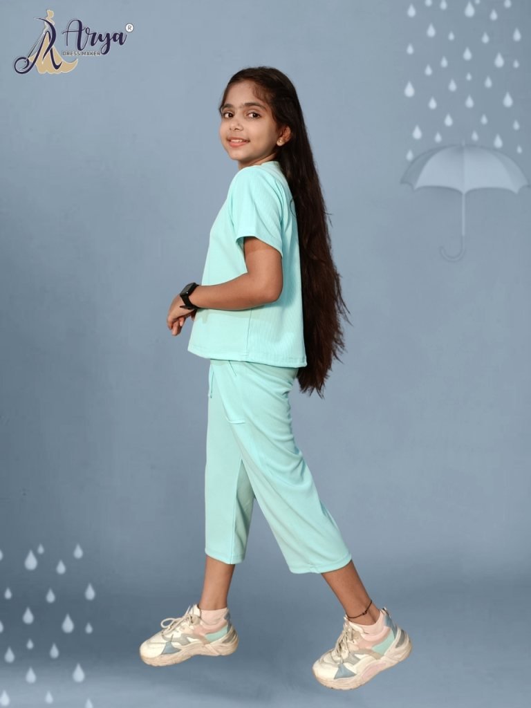 Buy Tip tip kids wear 01 at Rs. 199 online from Aryadressmaker Kids ...